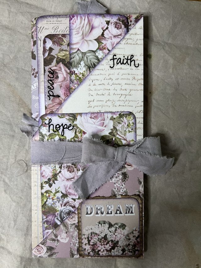 Tri-fold Pocket Folio - freely whole {living}